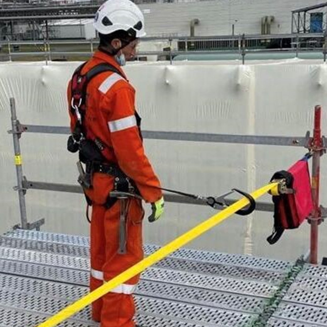 BIGBEN® Horizontal 20m 3 Man Temporary Webbing Lifeline