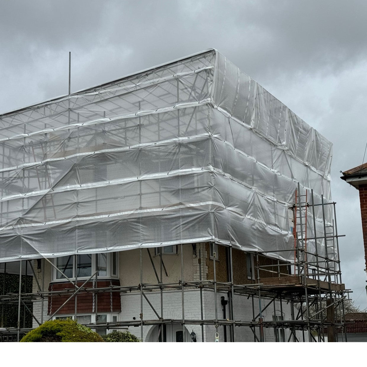 BIGBEN® Temporary Roof Cover - 3.35m x 50m