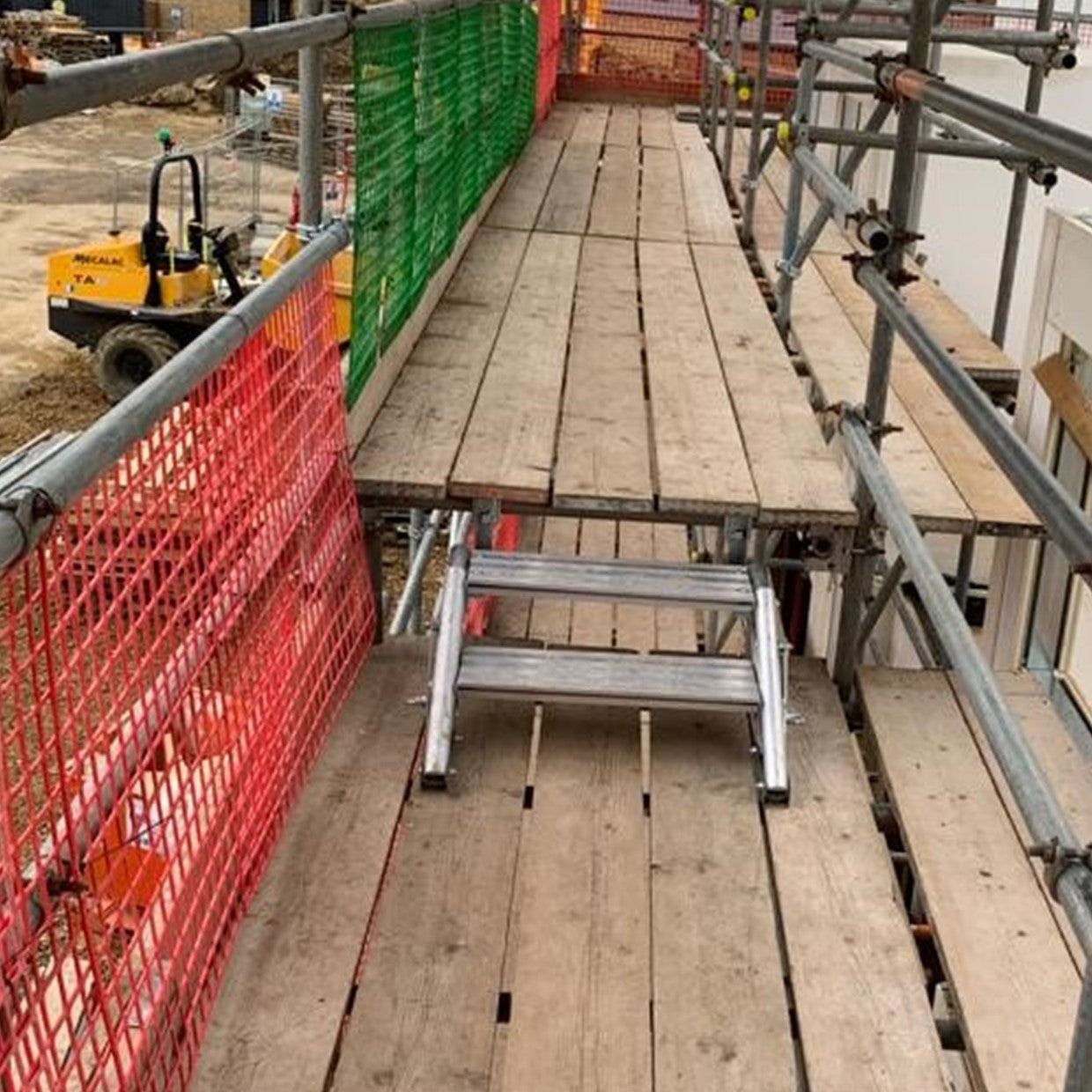 Universal Adjustable Scaffold Stair