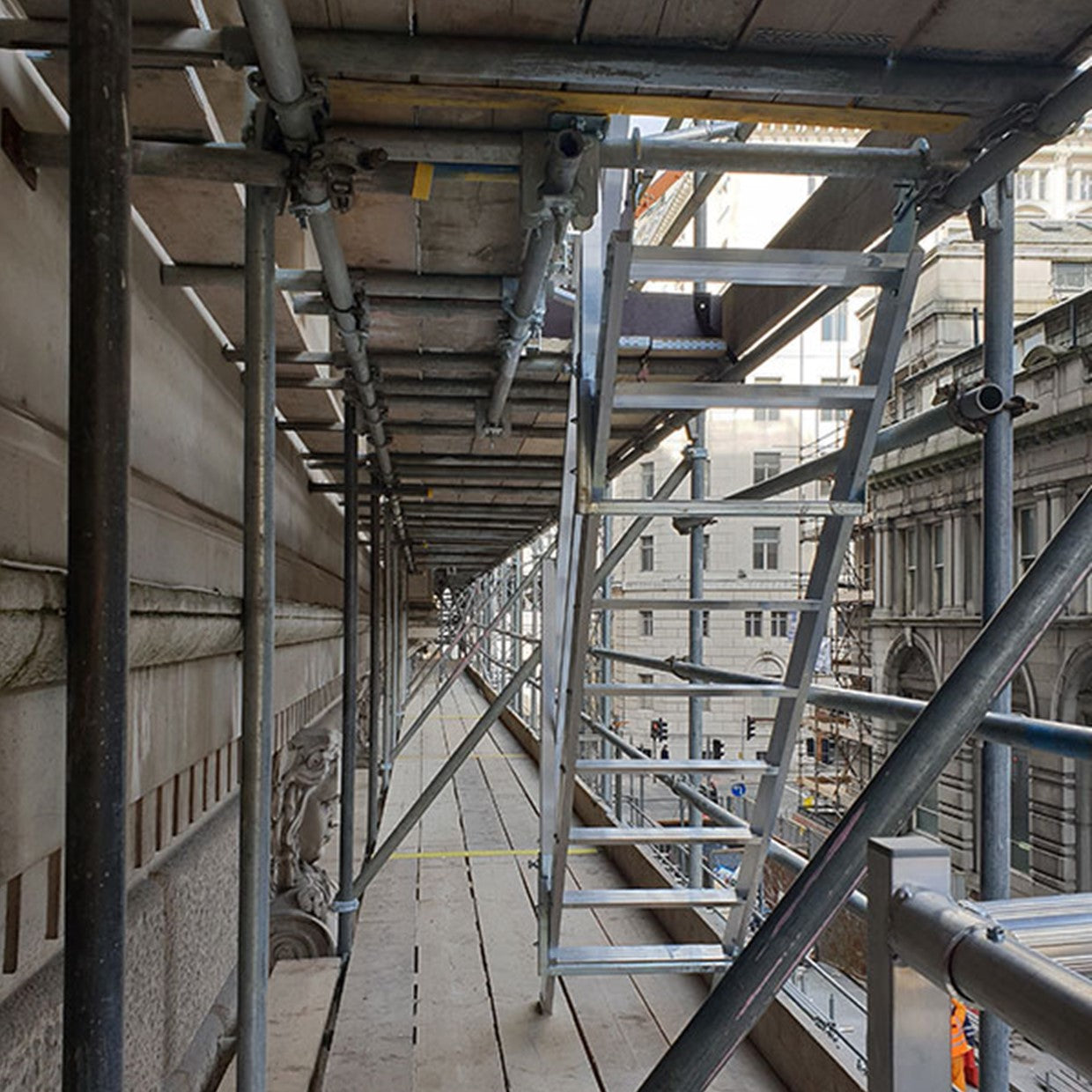 Fixed Aluminium Scaffold Stair with 2x Handrails