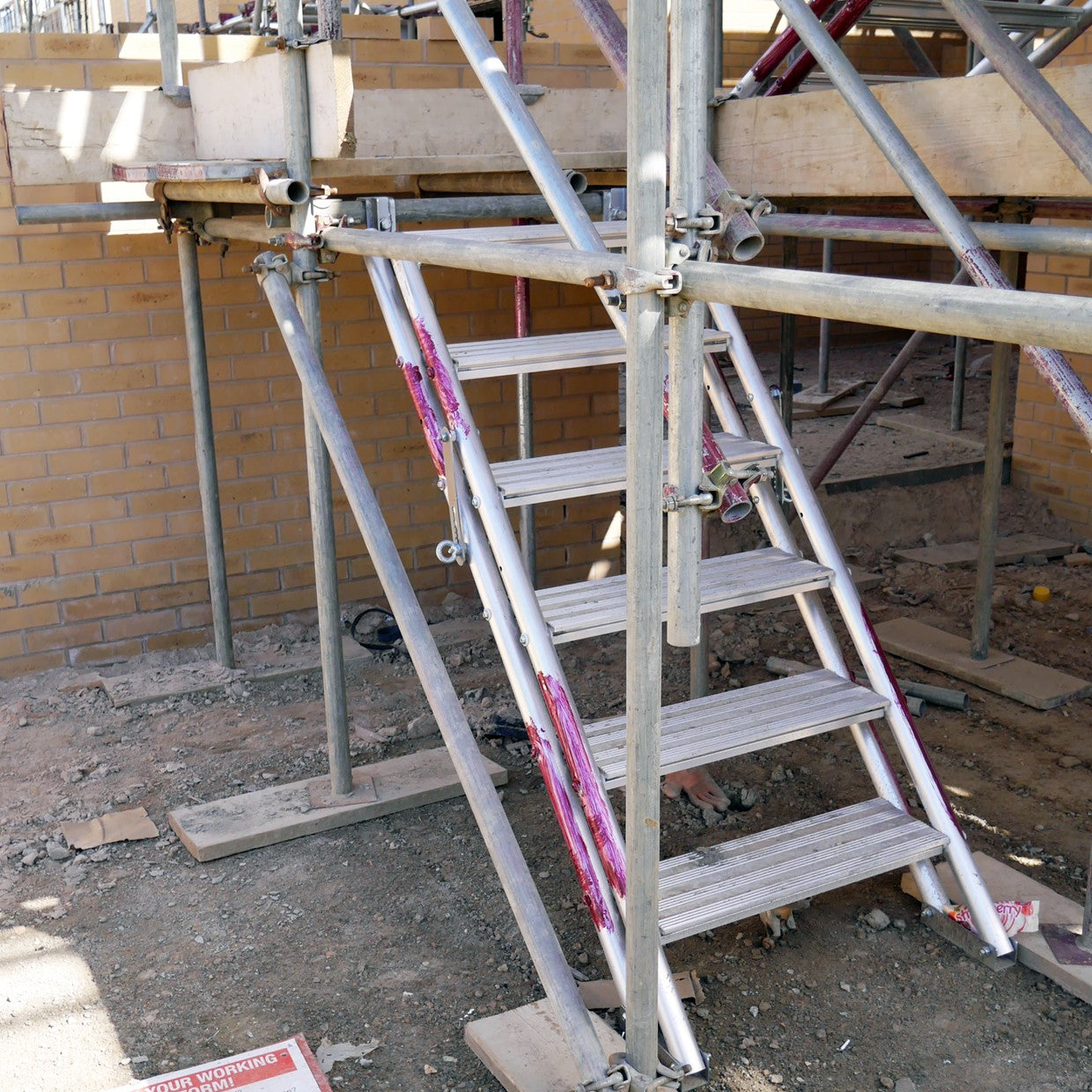 Universal Adjustable Scaffold Stair